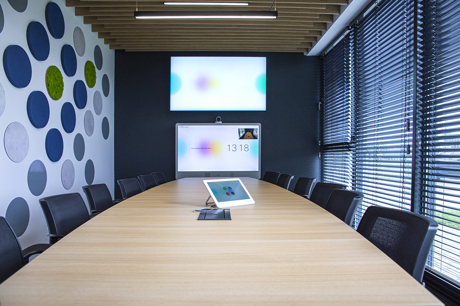 Trecom – Inteligentne sale konferencyjne – Sprzęt i zestawy do wideokonferencji, ściany wizyjne ...